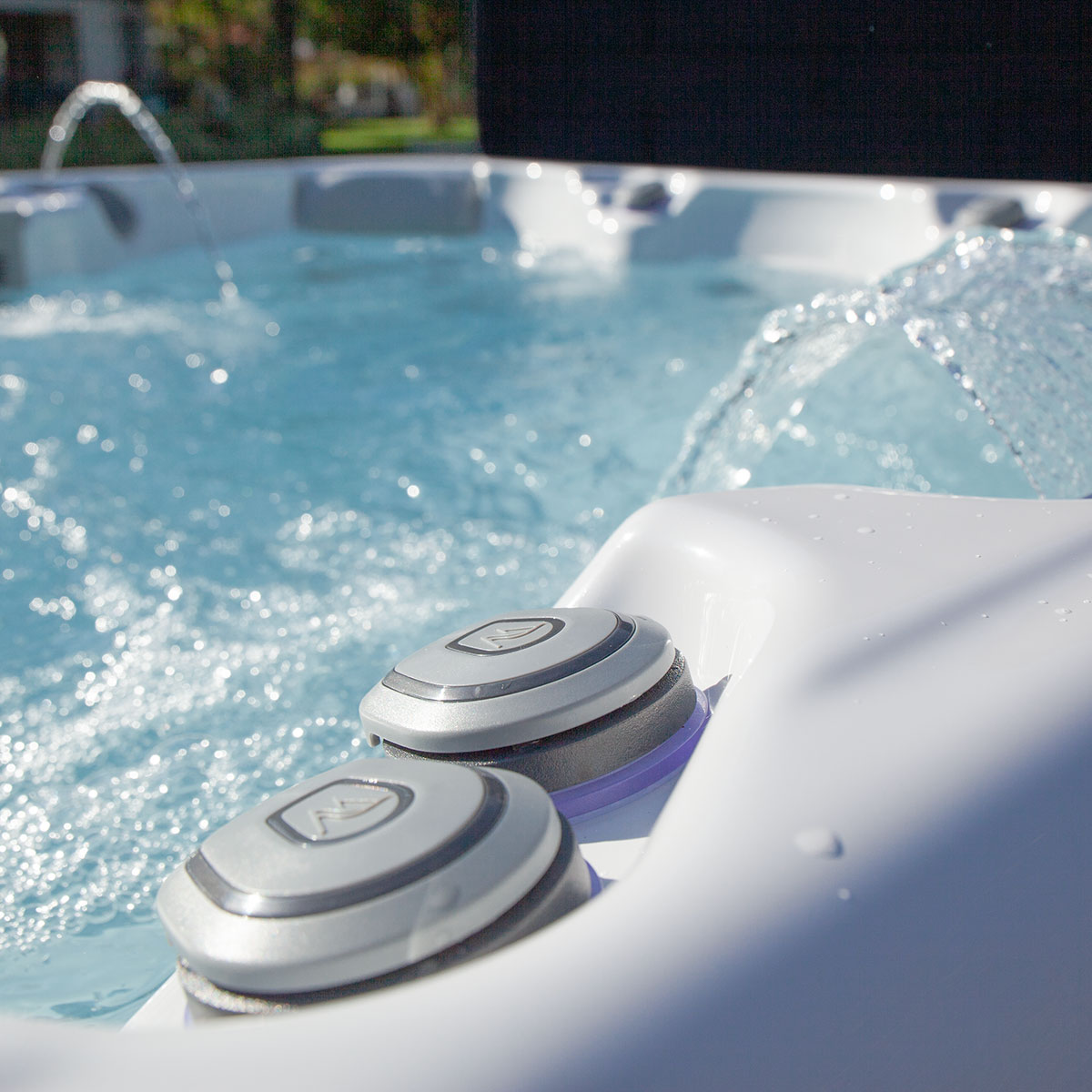 Warum bildet sich Schaum im Whirlpool? Die besten Tipps und Lösungen ...
